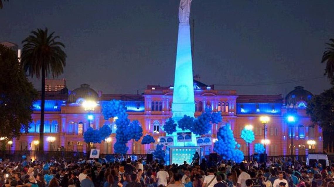 Hoy es el Día Azul, la jornada de concientización del autismo ...